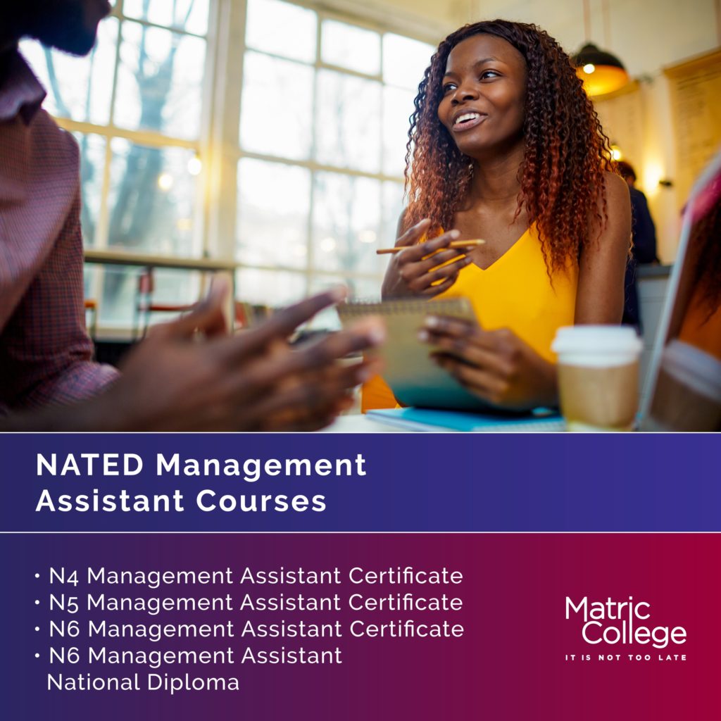 What Is A Management Assistant Course?